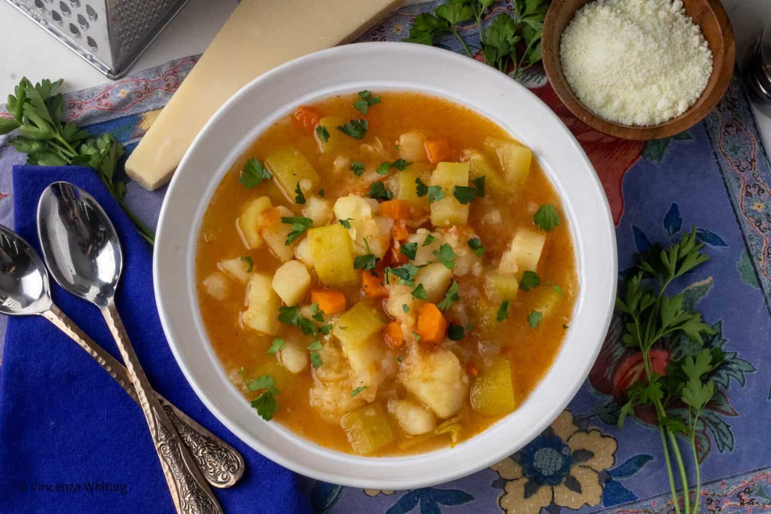 Italian Chicken Rosa Marina Soup with Spinach and Tomatoes