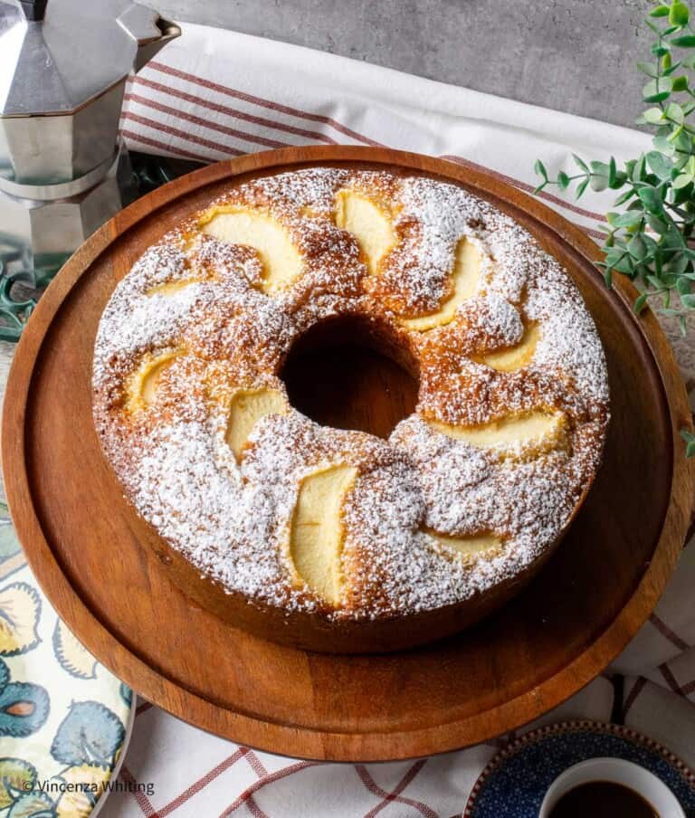 Easy Italian Apple Cake with Olive Oil (Torta di Mele) - Enza's Quail ...